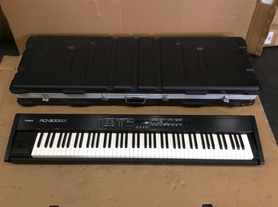 Roland RD-300GX Digital Piano Auction (0016-2563336) | Grays Australia