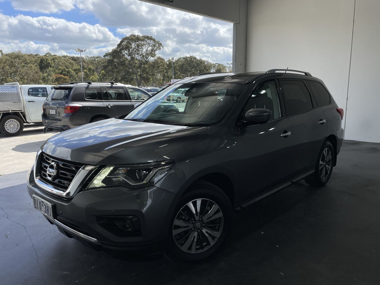 2017 Nissan Pathfinder ST R52 CVT 7 Seats Wagon Auction (0001-21041051 ...