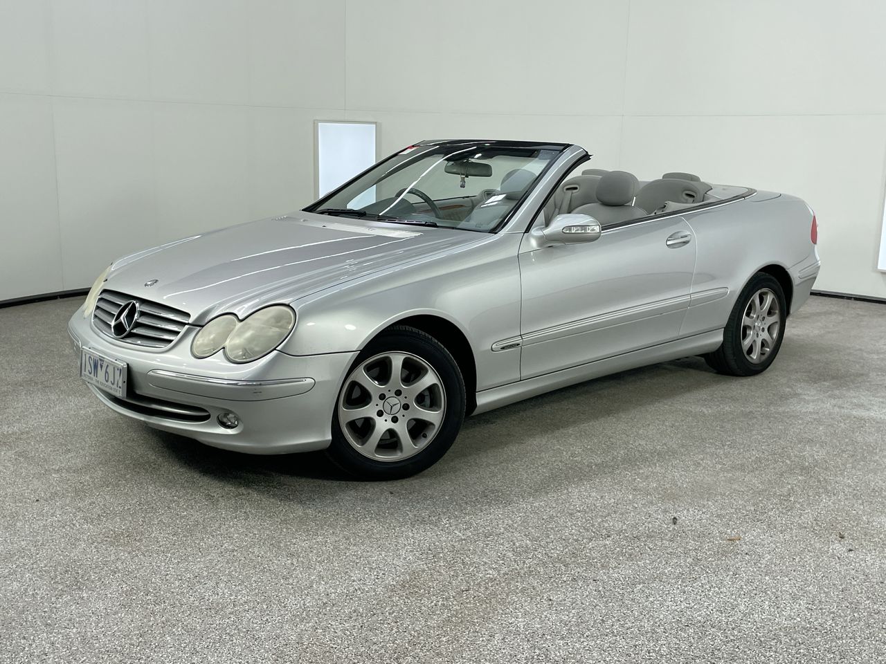 2004 Mercedes Benz CLK 240 AVANTGARDE A209 Automatic Convertible ...