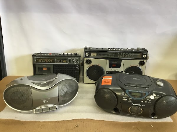 Sanyo M4500K&Sanyo M2468N&Panasonic RX-D19&LG LPC-130A Radio Cassette ...