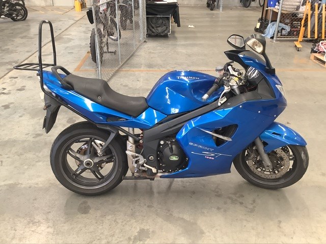 2006 Triumph T200 Motorcycle Auction (0001-9056260) | Grays Australia