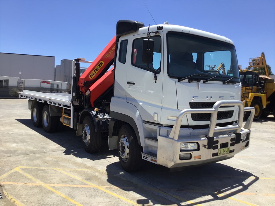 2013 Mitsubishi Fuso Twin Steer FS500 8x4 Tray Body Truck with Crane ...
