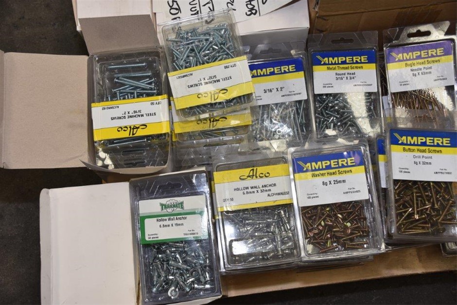 Pallet Of Mixed Fasteners Auction (0066-5058920) | Grays Australia