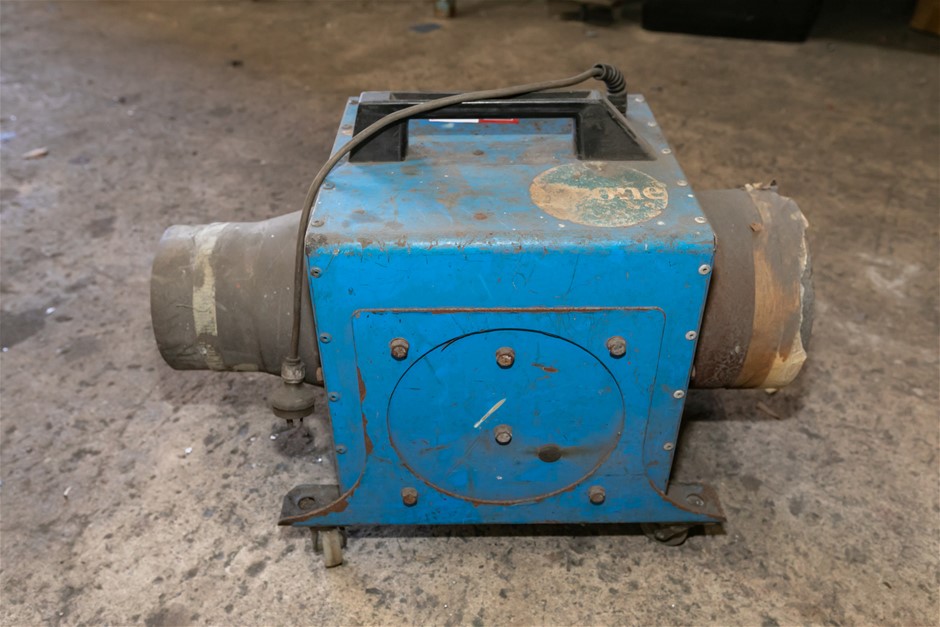 Xzone Fume Extractor Mobile Floor Unit Auction (0136-5058986) | Grays ...