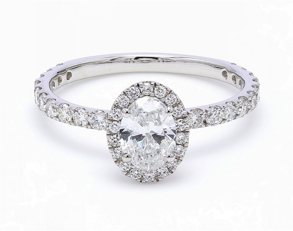 1.01 Carats Diamond Engagement ring set in 18K white gold Auction (0100 ...