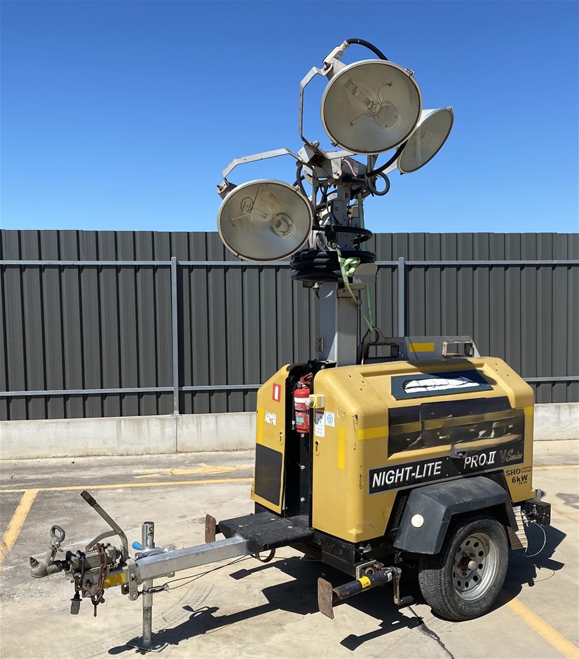 2011 Allmand Night Lite Pro 2 V series Mobile Light Tower Auction (0005 ...