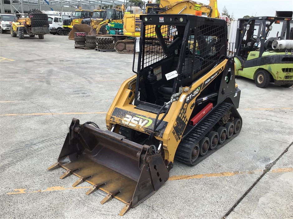 Posi - Track RT 30 Skid Steer Loader (Track) Auction (0015-5059492 ...