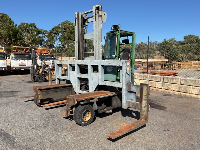 COMBILIFT C6000 Side Loader Forklift Auction (0004-9057058) | Grays ...