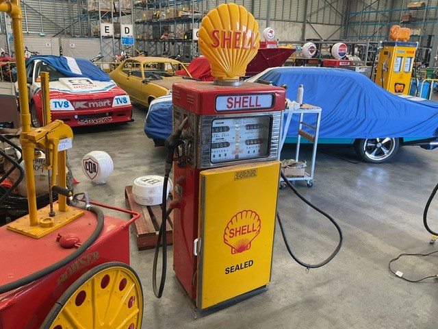 Shell Converted Fuel Bowser Auction (0020-9056887) | Grays Australia