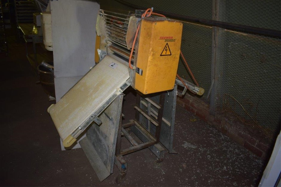 Seewer Rondo Pastry Brake Dough Sheeter Auction (0002-9056947) | Grays ...