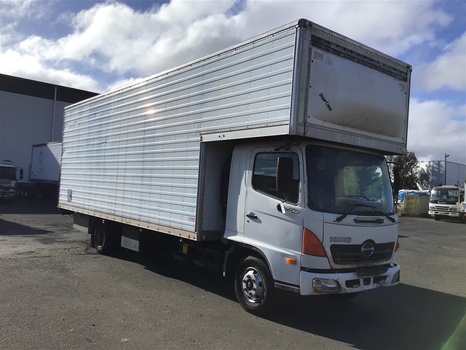 2003 Hino FD1J 4 x 2 Pantech Truck with Tailgate Auction (0001-5059146) | Grays Australia