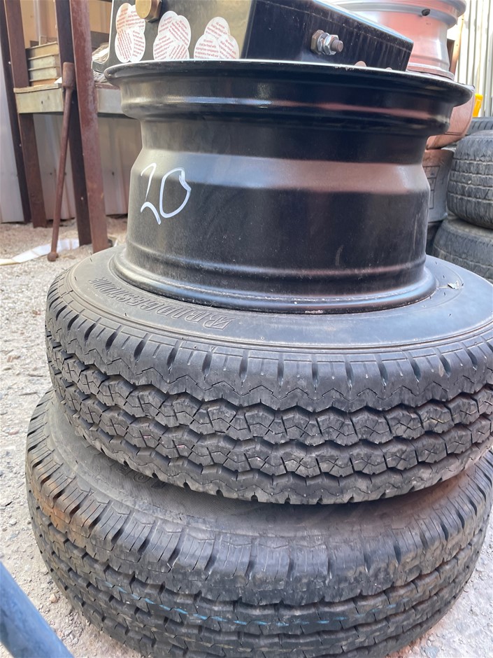 2x Wheel With 1 Rim Auction (0020-9057140) | Grays Australia