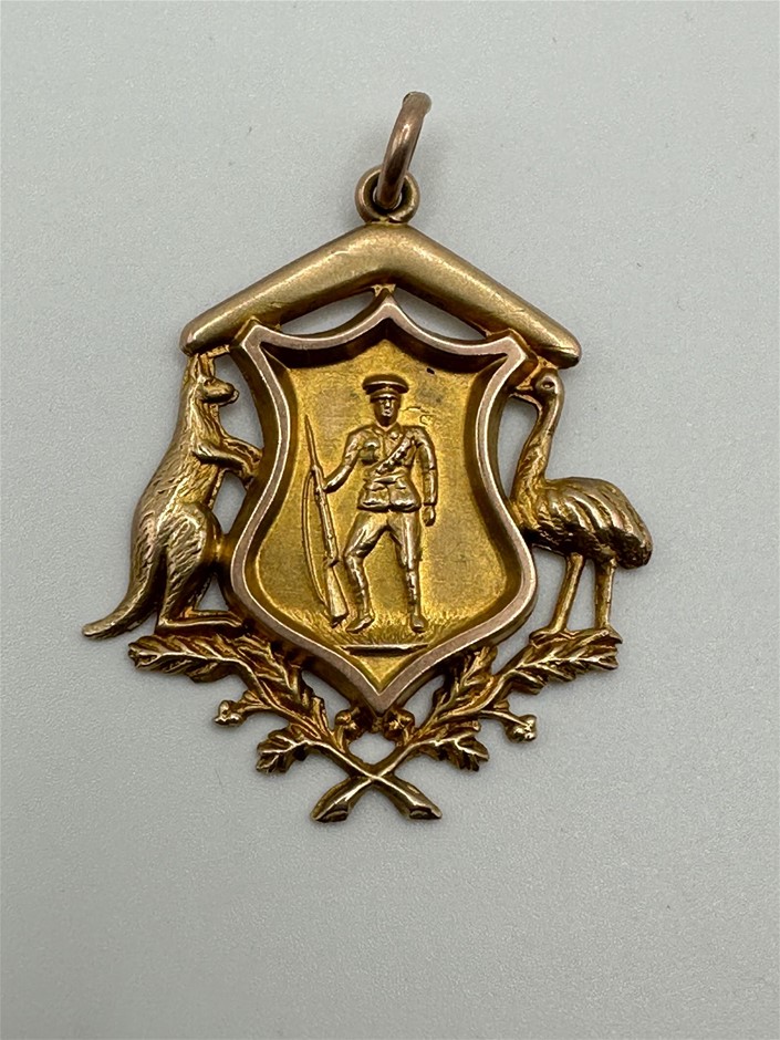 WWI Return fob, 9Ct Gold to GNR G.Robertson. Approx. 4.8gm. Auction ...