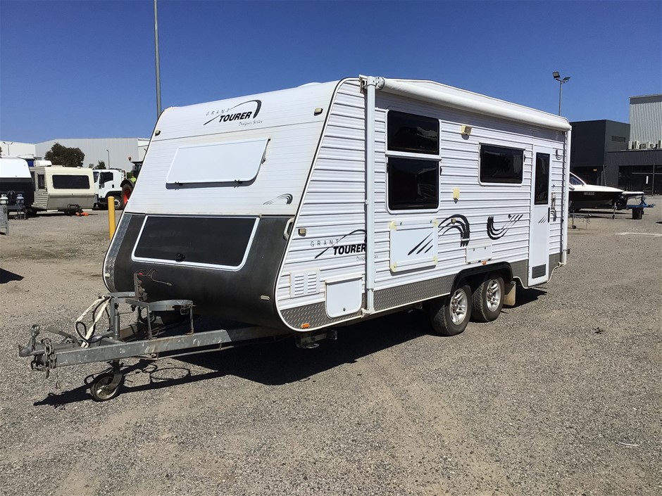 2009 Creative Grant Tourer Designer Series Caravan Auction (0001 ...