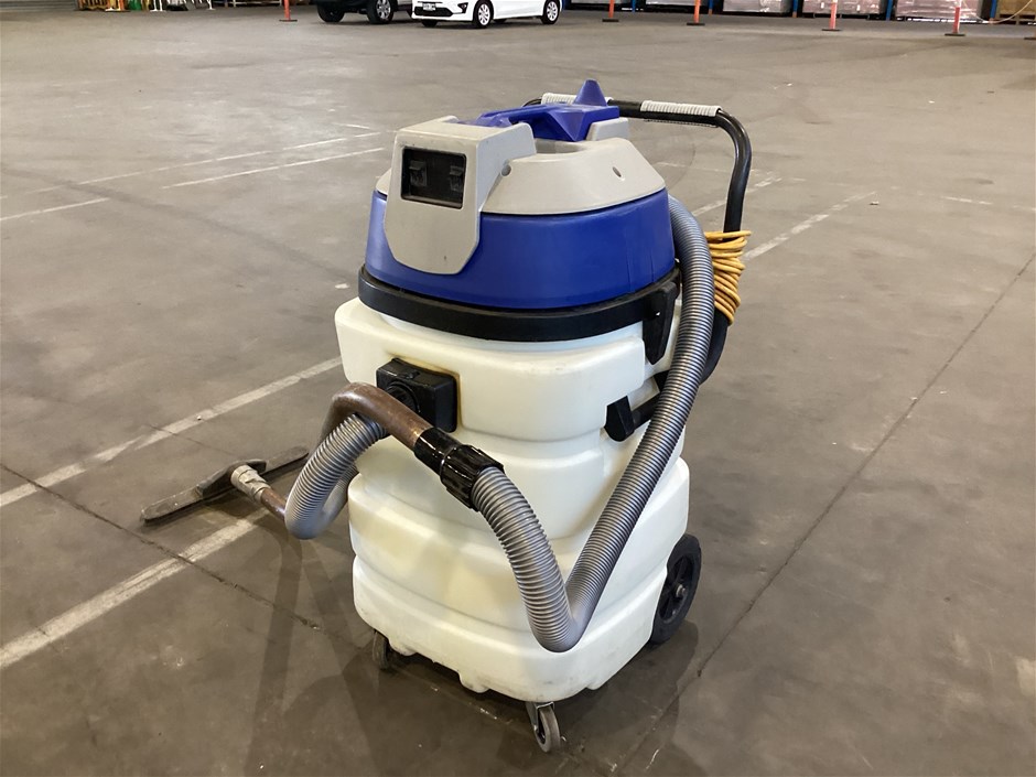 Clean Star VC90LP 90 Litre Wet And Dry Vacuum Auction (0004-8020095) | Grays Australia