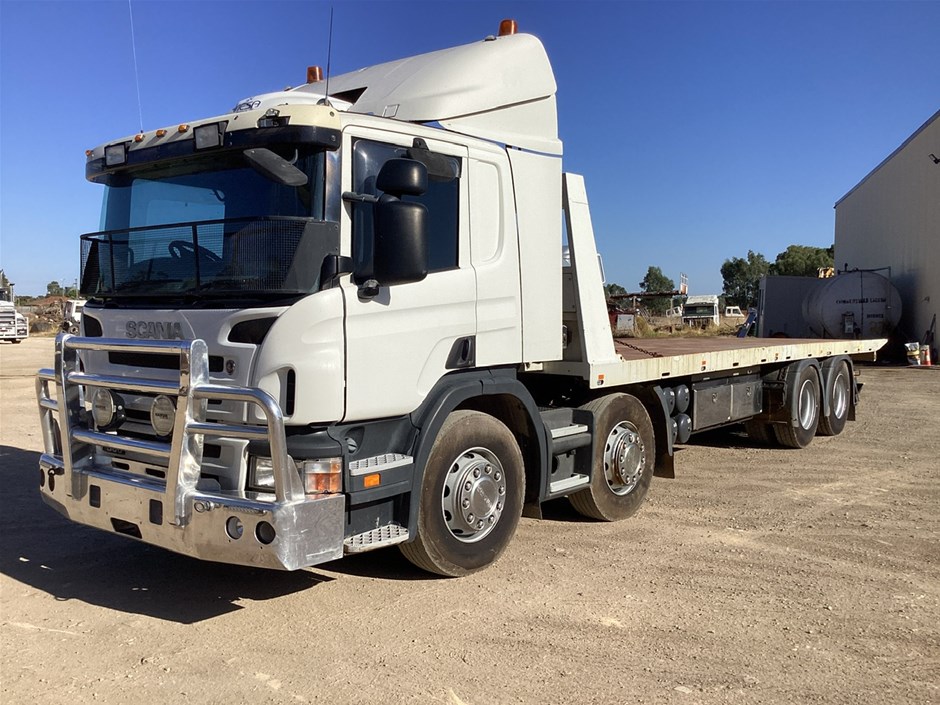 2006 SCANIA P380 8 x 2 Tilt Tray Truck Auction (0002-3032738) | Grays ...