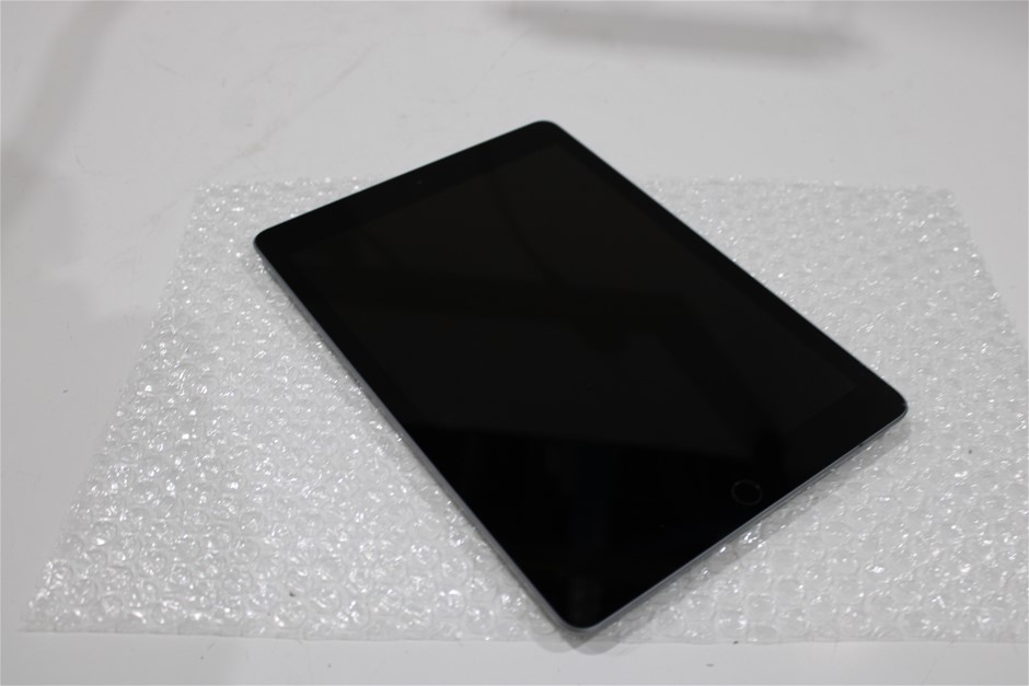 APPLE IPAD 6TH GEN A1893 Auction (0072-9057472) | Grays Australia