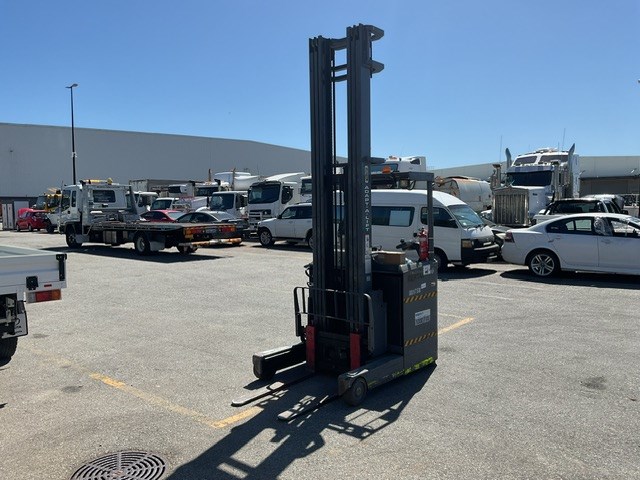 Niehiyu FPRF16 70B 850 MSF Reach Forklift Auction (0002-9058161 ...