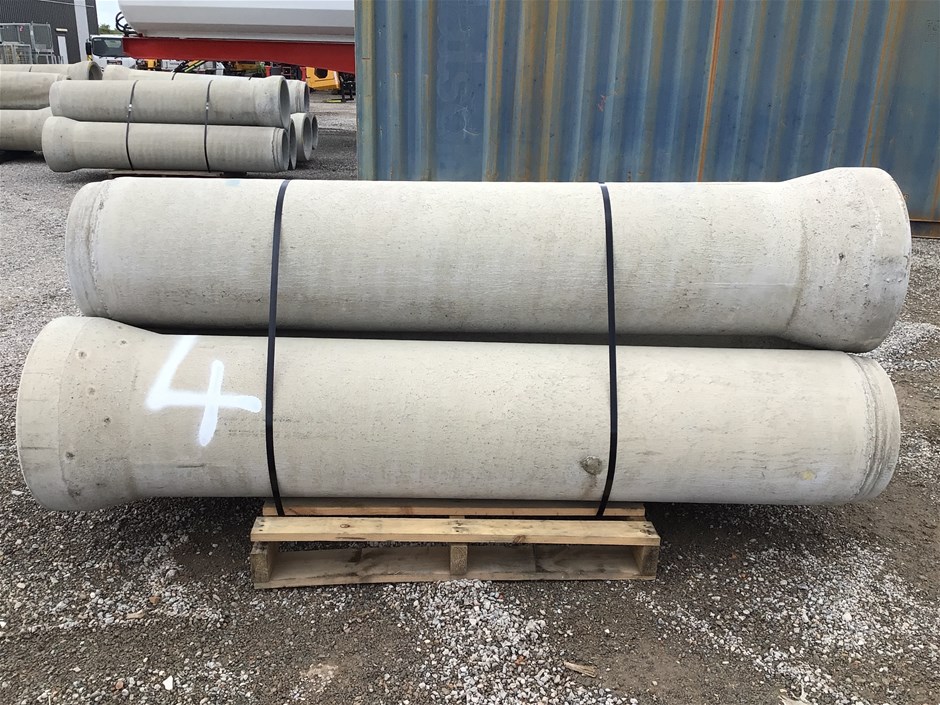 Concrete Pipes x3 Auction (0623-7057084) | Grays Australia