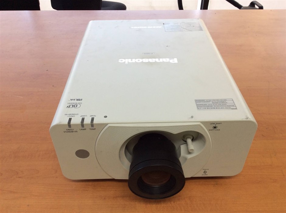 Panasonic PT-DZ570 DLP Projector Auction (0017-2567712) | Grays Australia