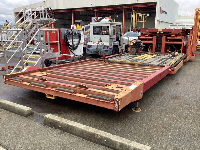 1993 FMC CommanderAircraft Pallet Loader With Extension Roller Deck ...
