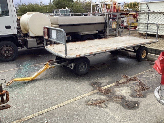 Baggage Barrow Auction (0033-9059672) | Grays Australia