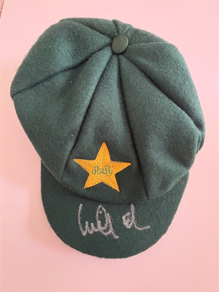 WASIM AKRAM SIGNED PAKISTAN CRICKET CAP Auction (0007-2568561) | Grays ...