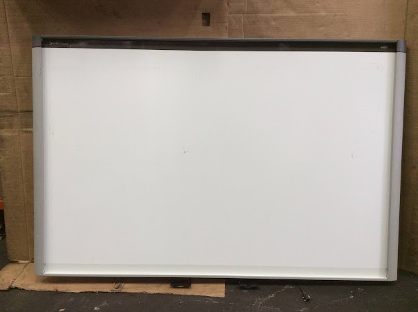 Smart Board SBX885 Wireless Interactive Whiteboard Auction (0031 ...