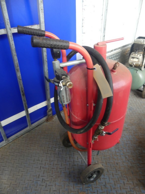 Mobile Sand Blaster Auction (0015-5059875) | Grays Australia
