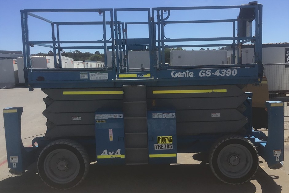 2008 Genie GS4390RT Scissor Lift - 43ft (13.0m) - Diesel Auction (0014 ...