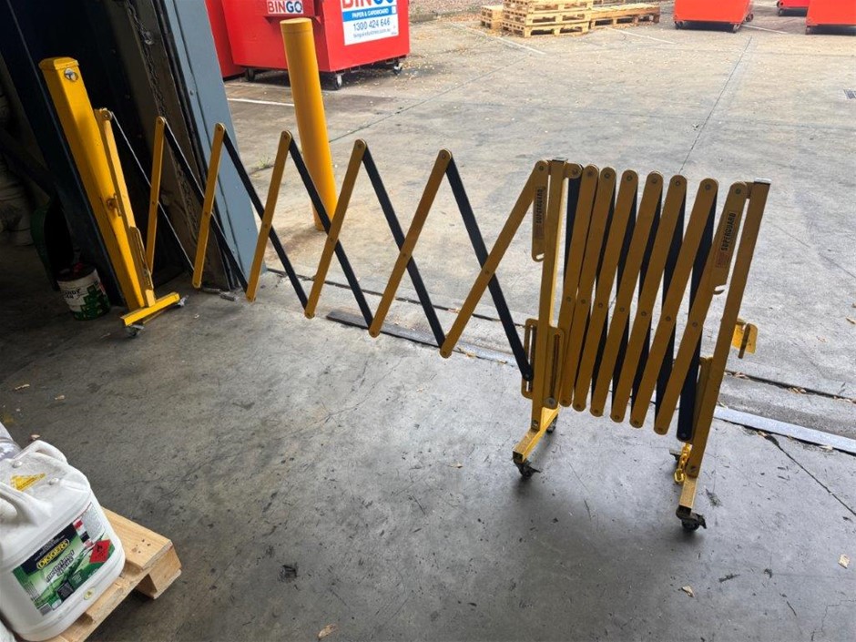 SUPERGUARD Safety Barrier Auction (0062-5059833) | Grays Australia
