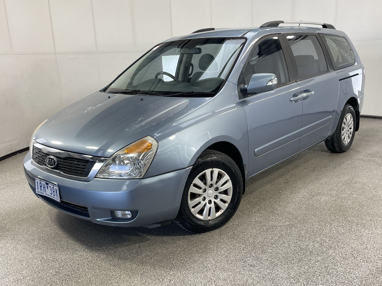 2010 Kia Grand Carnival Si VQ Automatic 8 Seats People Mover Auction ...