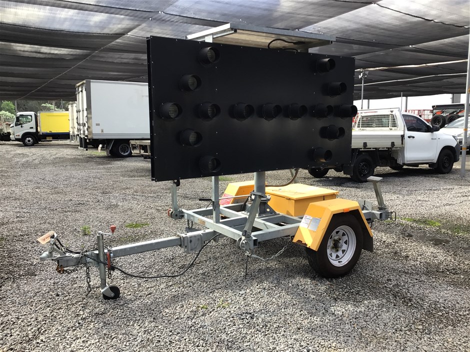 2018 Bartco Single Variable Message Sign Trailer Auction (0040-5060101 ...