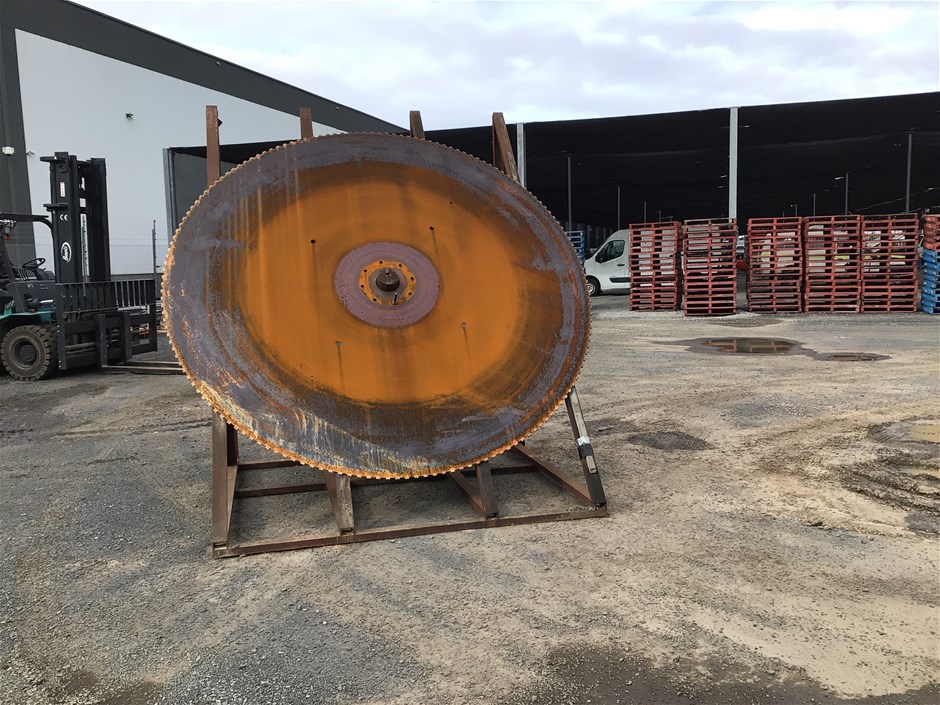 Rock Saw with Stand Auction (0052-5060097) | Grays Australia