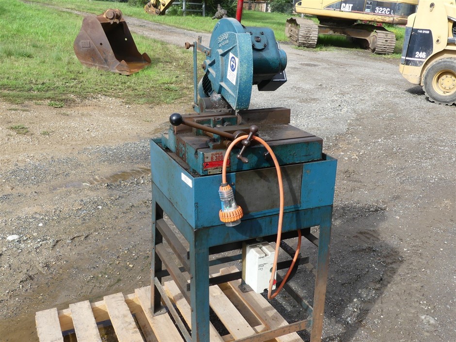 Brobo Super 300 Cold Saw Auction (0014-5060157) | Grays Australia