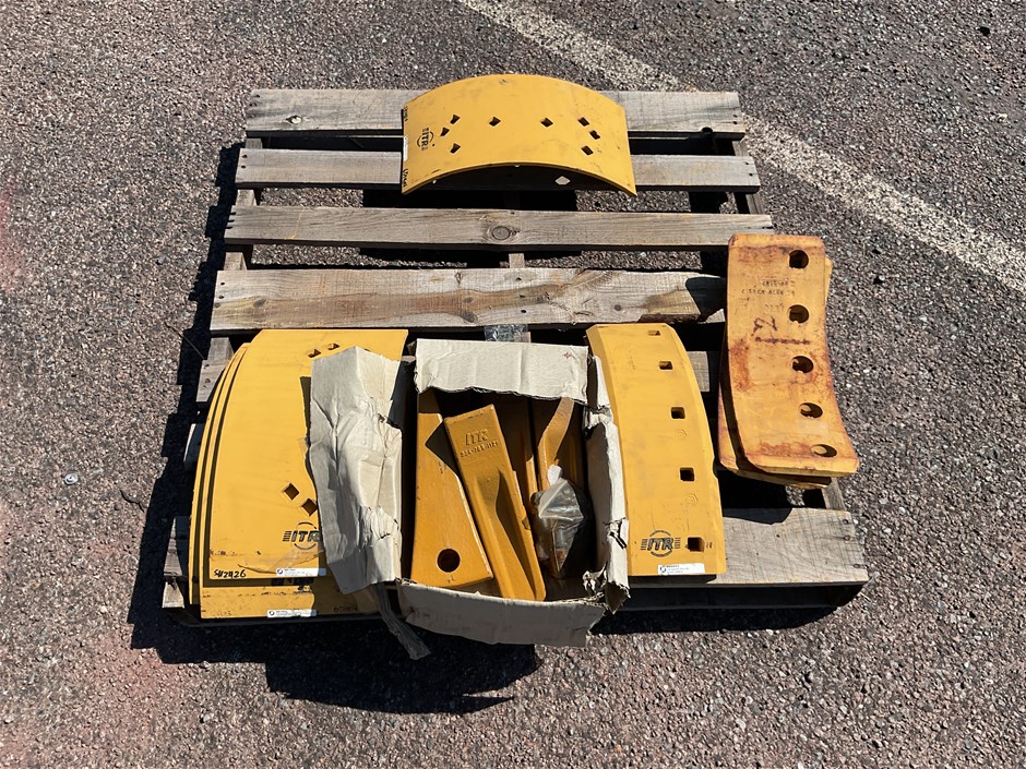 Earthmoving Parts Auction (0036-8020618) | Grays Australia