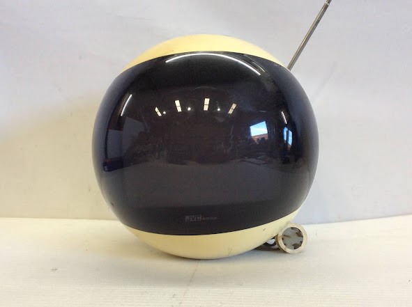 JVC 3240 Videosphere CRT Television Auction (0059-2570000) | Grays ...