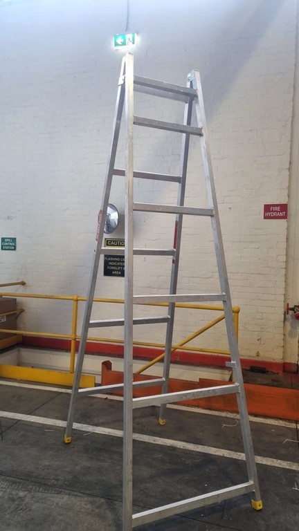 Height Access Aluminium A Frame Trestle Auction (0010-5060272) | Grays ...