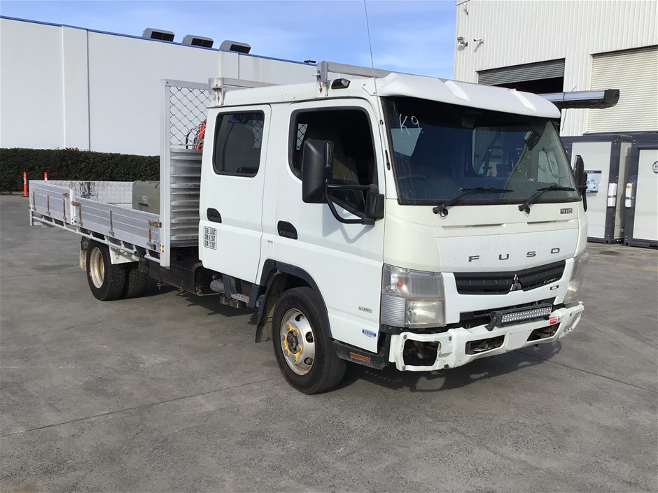 2014 Mitsubishi Fuso 7/800 4 x 2 Service Truck Auction (0085-5060150 ...