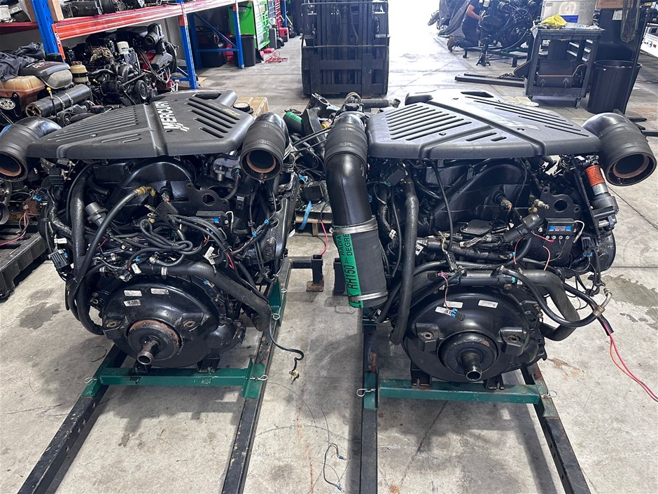 2 Mercruiser 496 MAG V8 Engines with 2 Mercruiser Bravo 2 Outdrive Legs ...