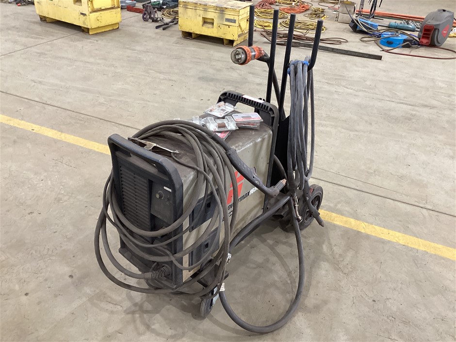 Hypertherm Powermax 1650 Plasma Cutting System Auction (0023-7058632 ...