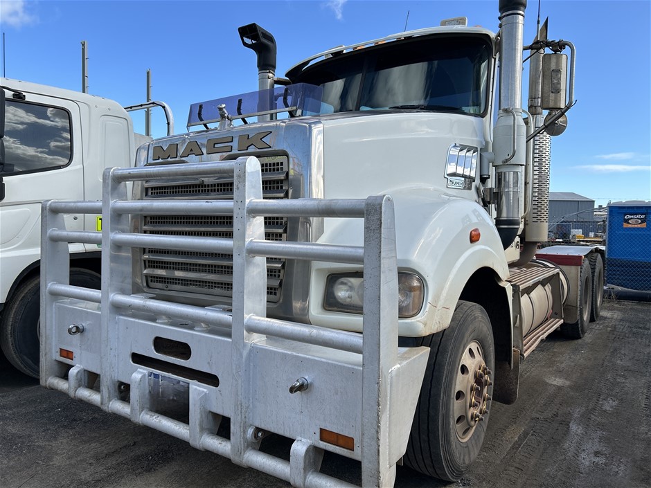 2009 Mack CLXT 6x4 Superliner Prime Mover Auction (0003-9061260 ...