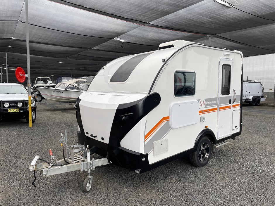 2021 Ezytrail Winton 10 Caravan Auction (0001-10349807) | Grays Australia