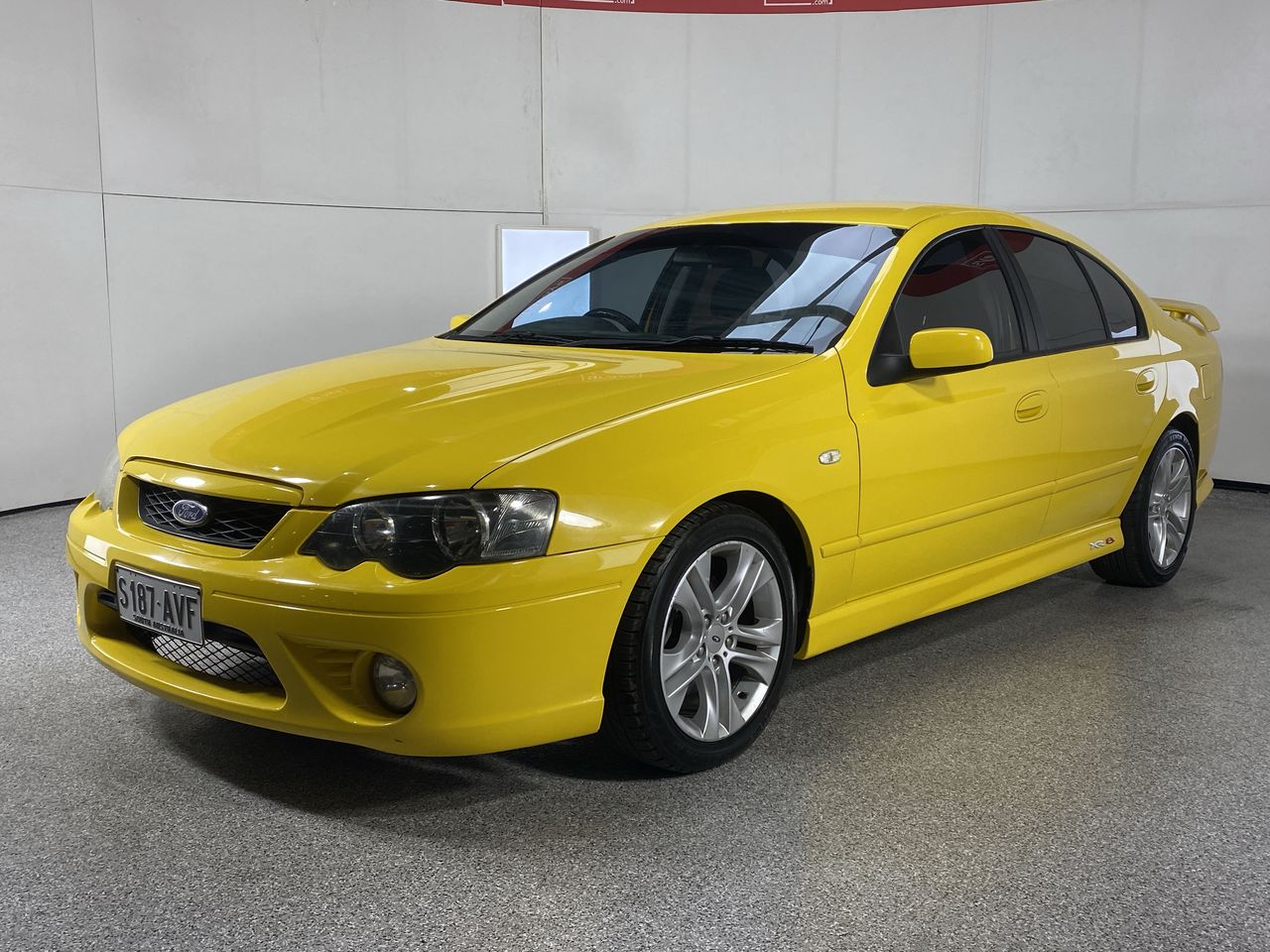 2005 Ford Falcon XR8 BF Manual Sedan Auction (0001-60048474) | Grays ...