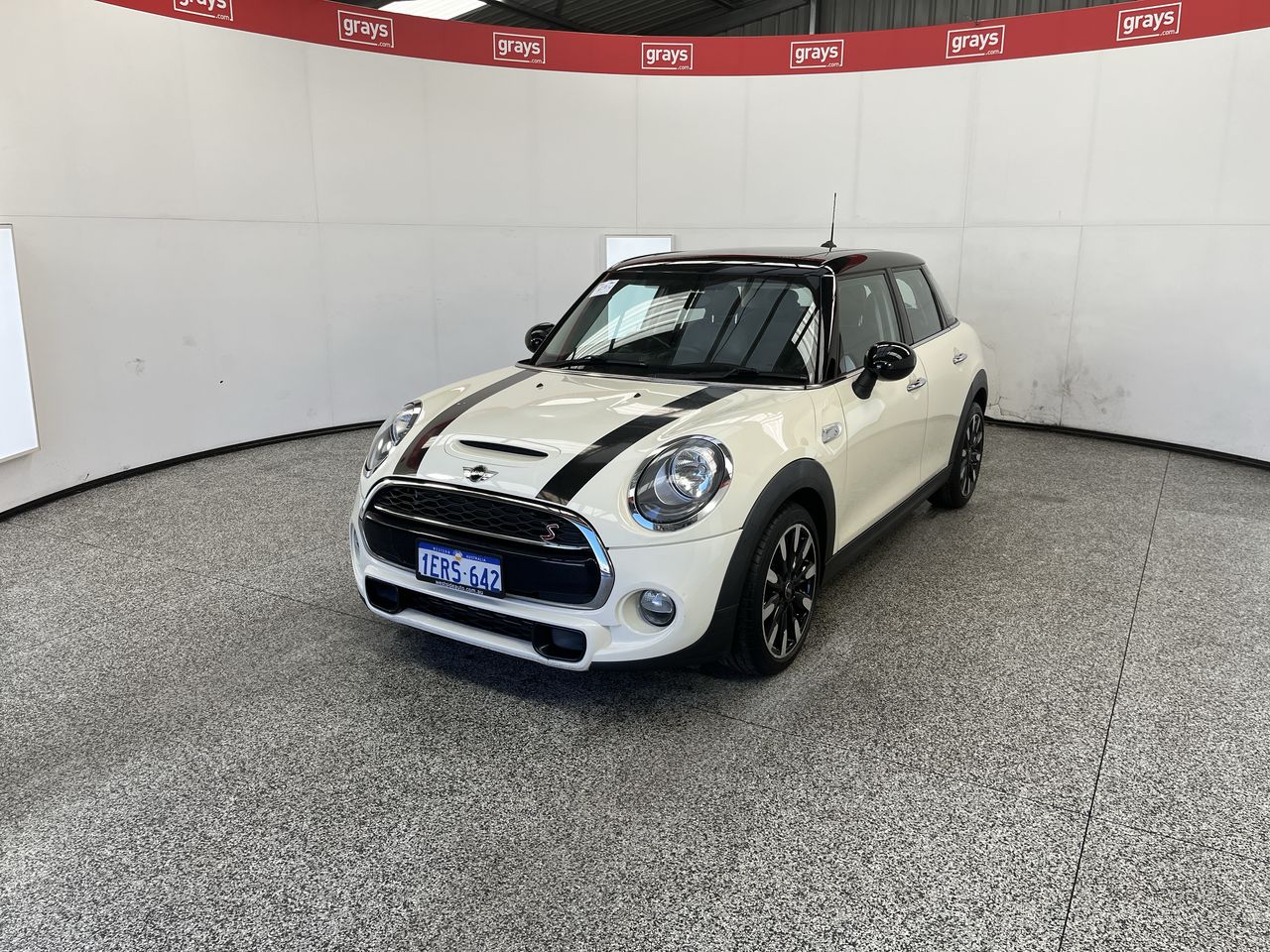 2014 Mini Cooper S F55 Automatic Wagon Auction (0001-9062111) | Grays ...