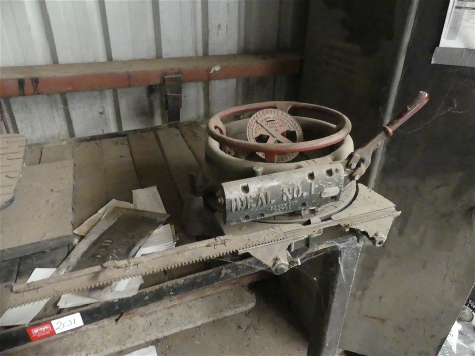 Ideal No 1 Template Letter Stencil Stamping Machine (Vintage) Auction ...
