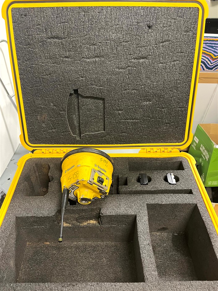 Trimble SPS 985 Rover (Logging Code) Auction (0019-9062642) | Grays ...