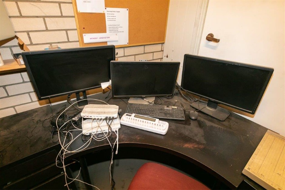 Monitors & Office Sundries Auction (0128-5060895) | Grays Australia