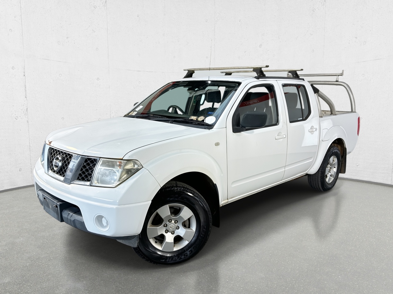 2010 Nissan Navara RX 4X2 DOUBLE CAB D40 Turbo Diesel Manual Dual Cab ...