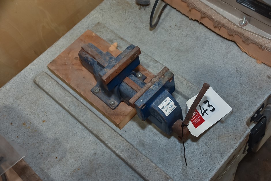 RECORD Bench Vice Auction (0043-5060948) | Grays Australia